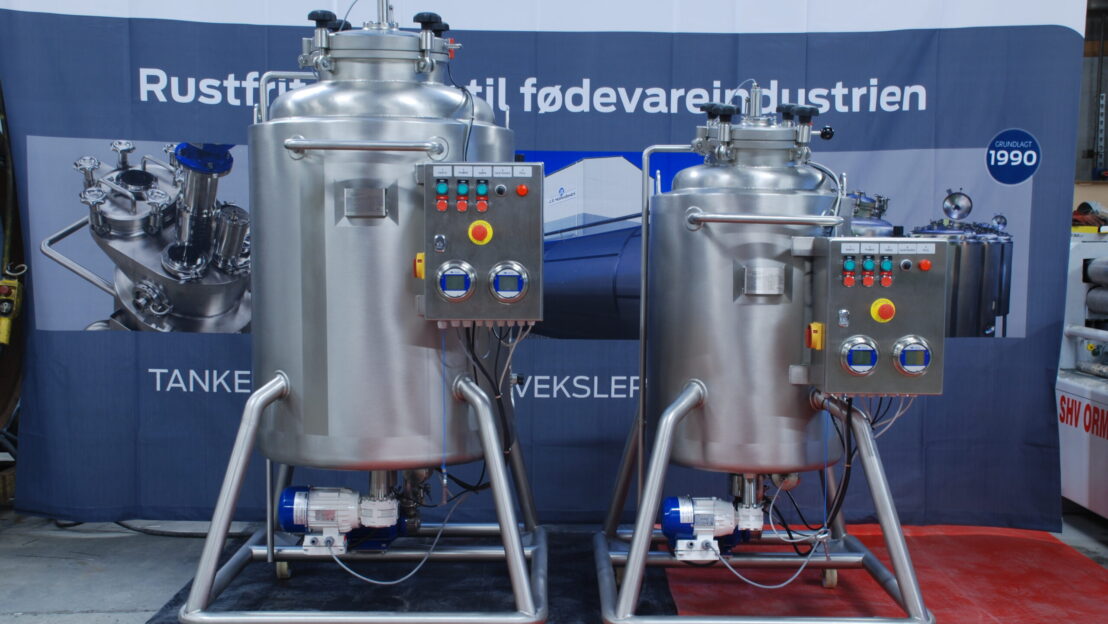 Mobile tanks in stainless steel- Transportable tanks - JH Stålindustri A/S